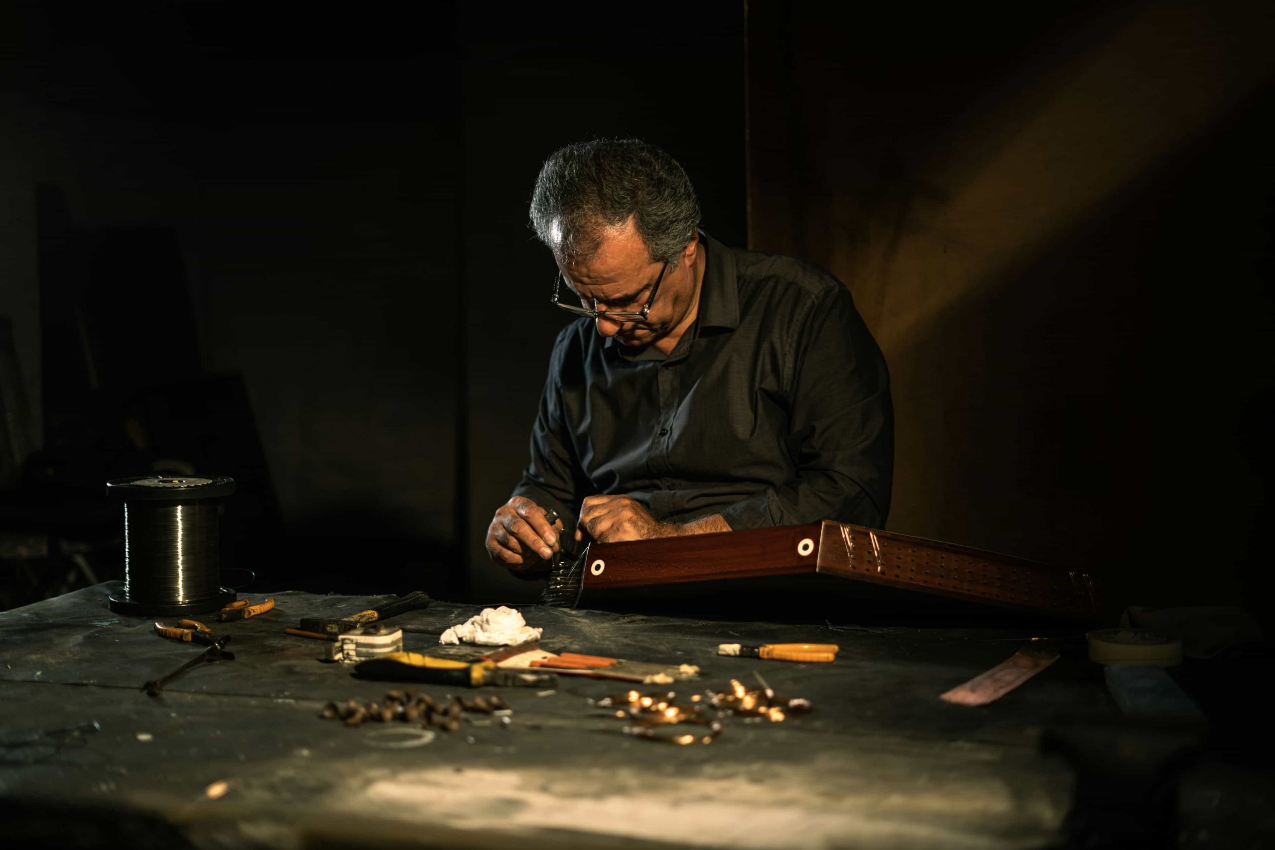 Santur Maker - Ali Nasrollahian