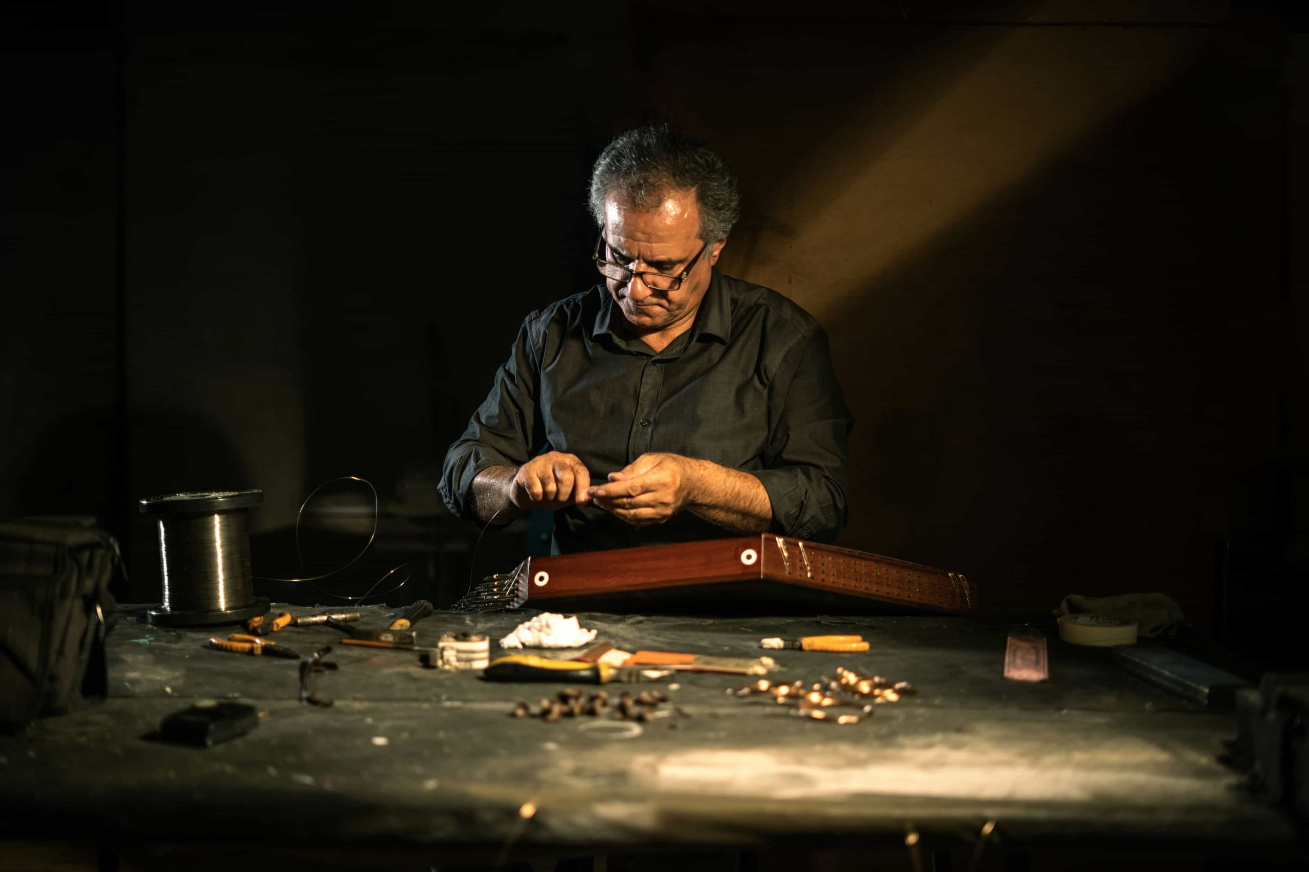 Santur Maker - Ali Nasrollahian