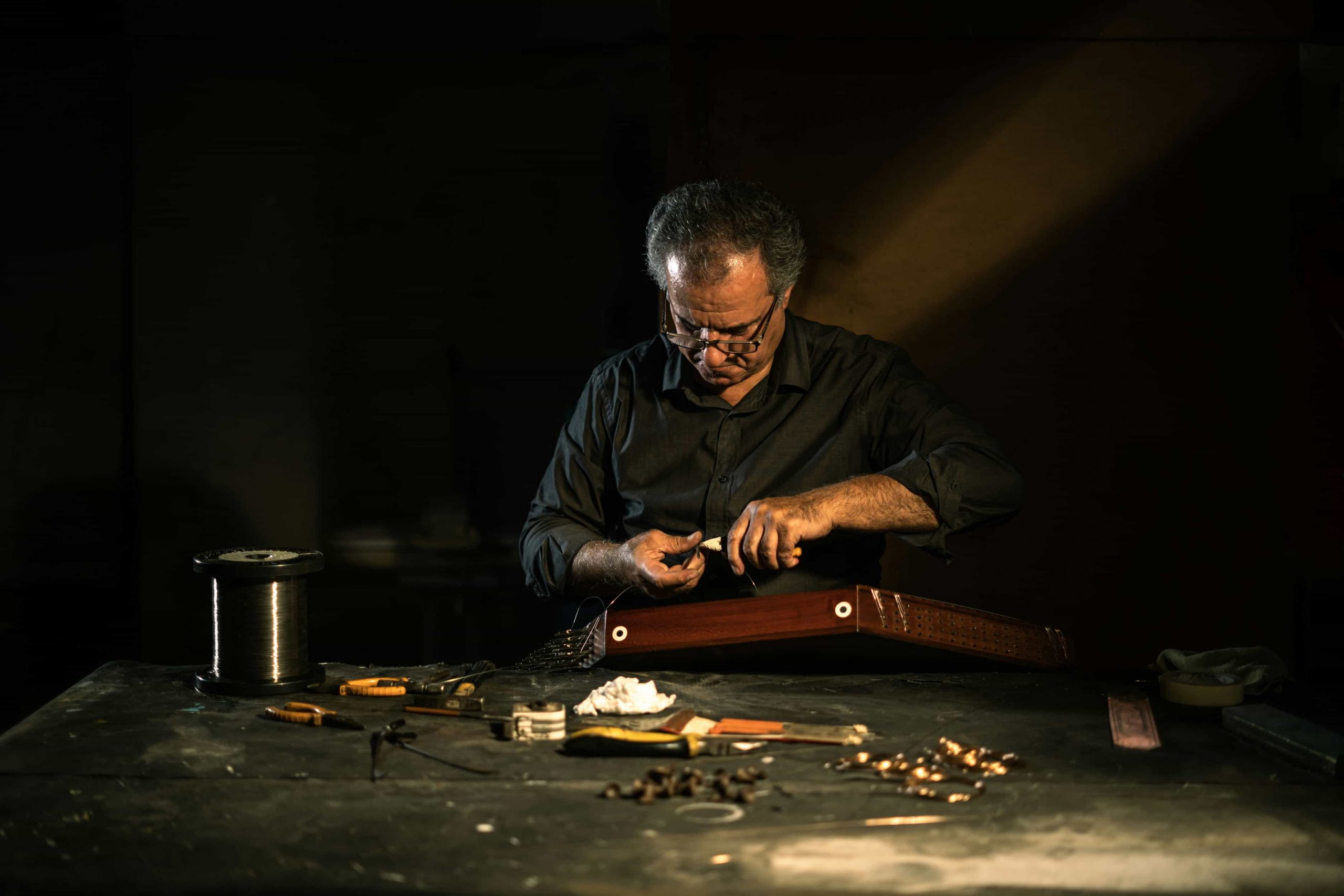 Santur Maker - Ali Nasrollahian