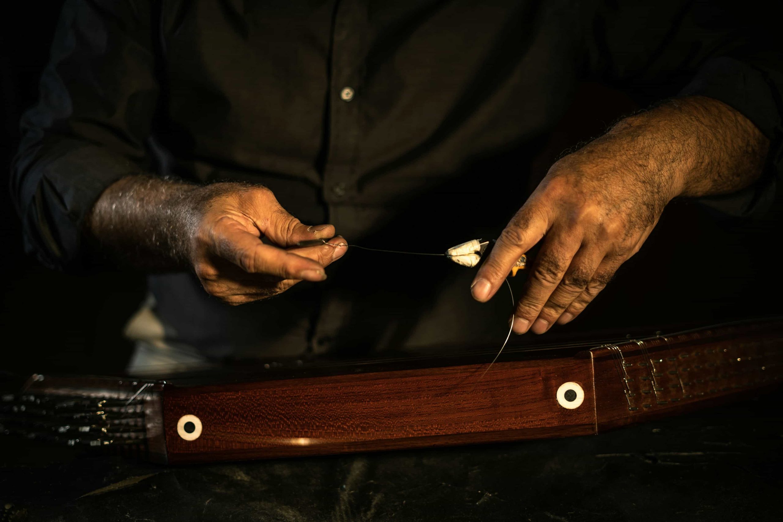 Santur Maker - Ali Nasrollahian